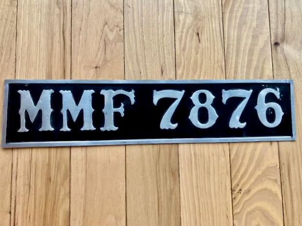 India State of Maharashtra Passenger License Plate – RusticPlates