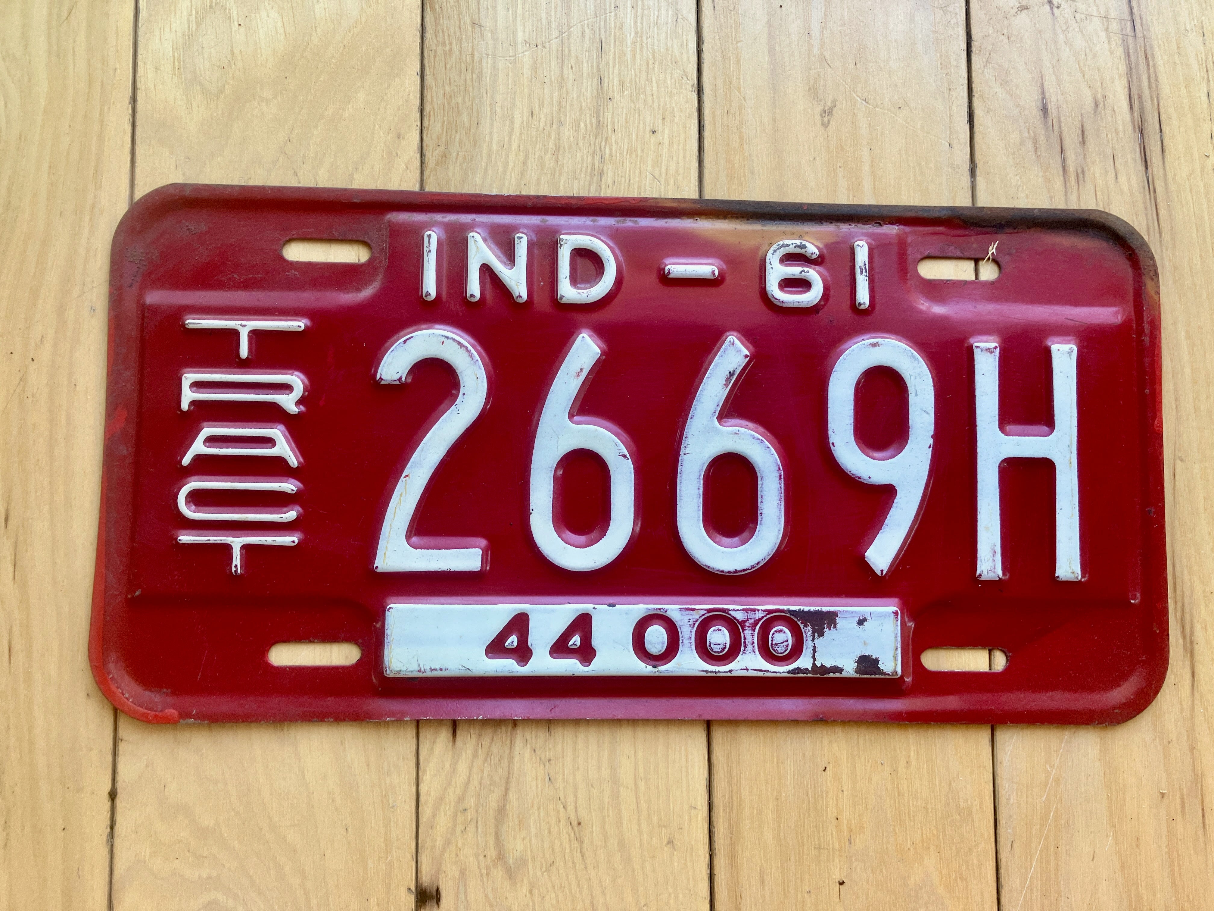 1961 Indiana Tractor License Plate – RusticPlates
